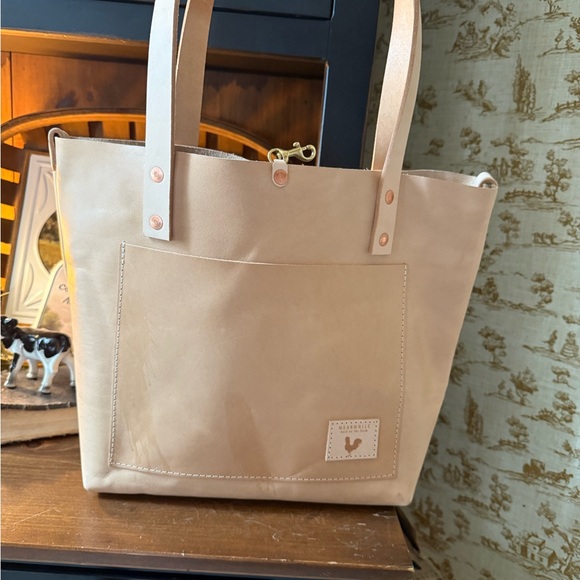 Meanwhile Back On The Farm | Bags | Elegant Beige Tote Bag | Poshmark